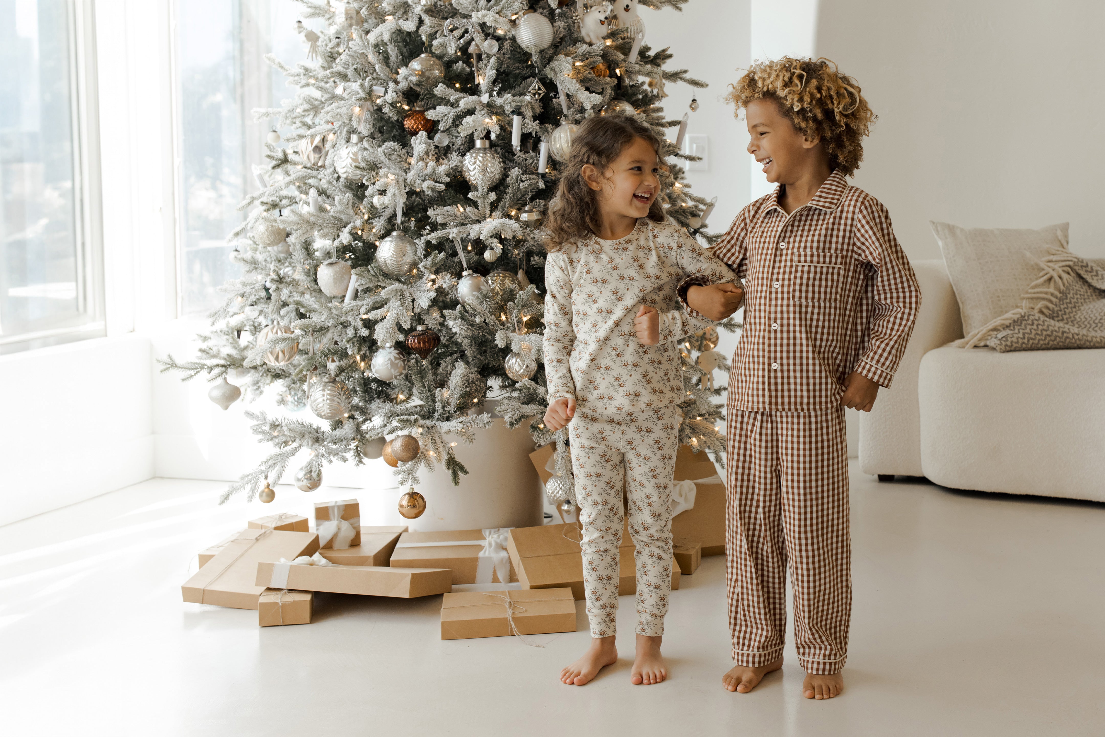 It's The Holiday Season! – Rylee + Cru